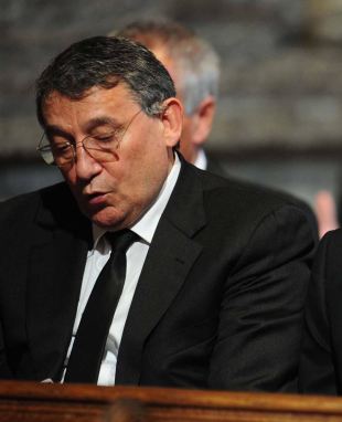 Graham Taylor lands damaging blow to FIFA reputation | World Cup 2010 ...