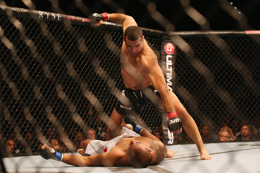 Intensity in the face of Shogun. : r/MMA